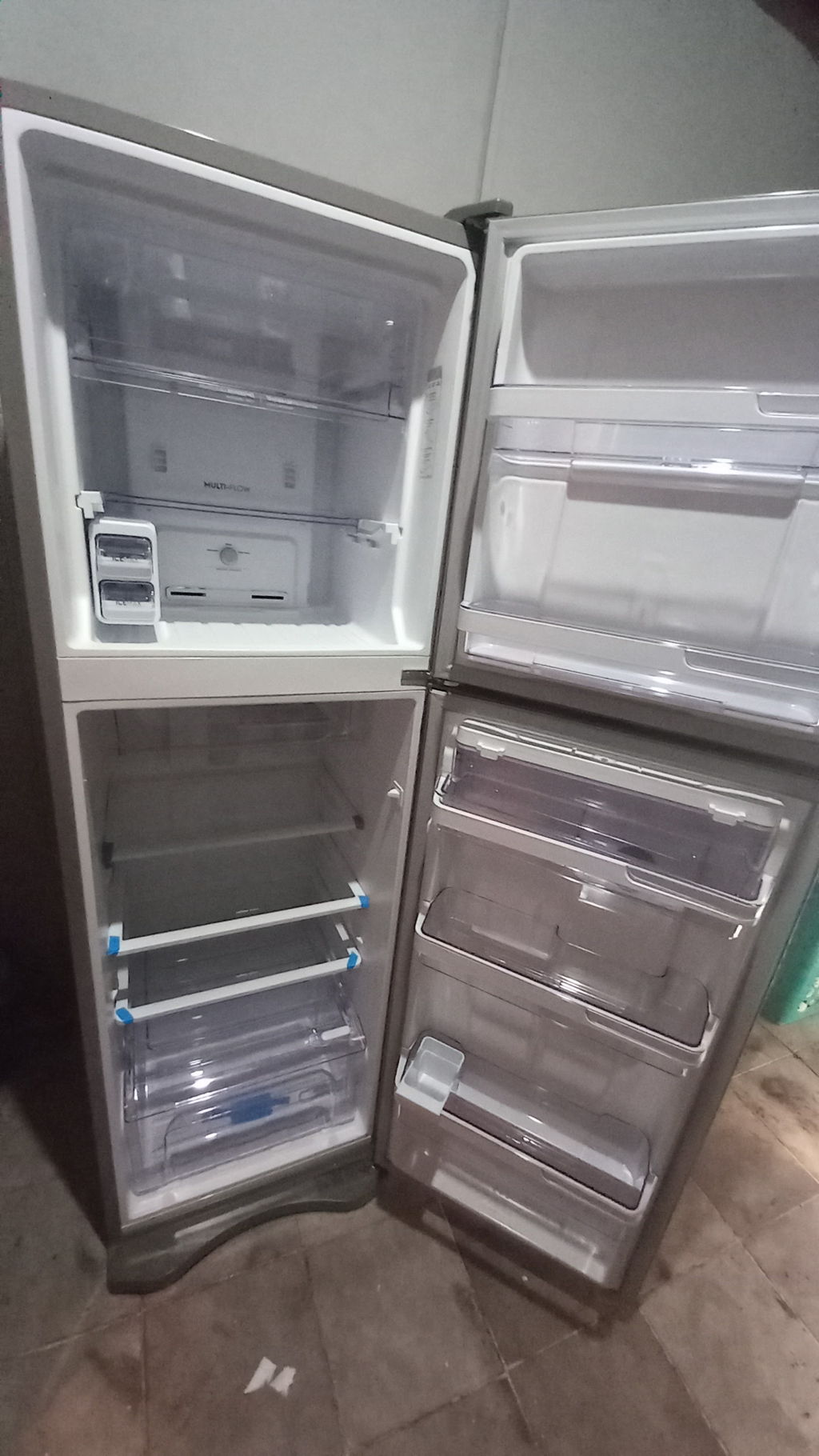 Geladeira Frost Free Electrolux DW44S Top | Ponto