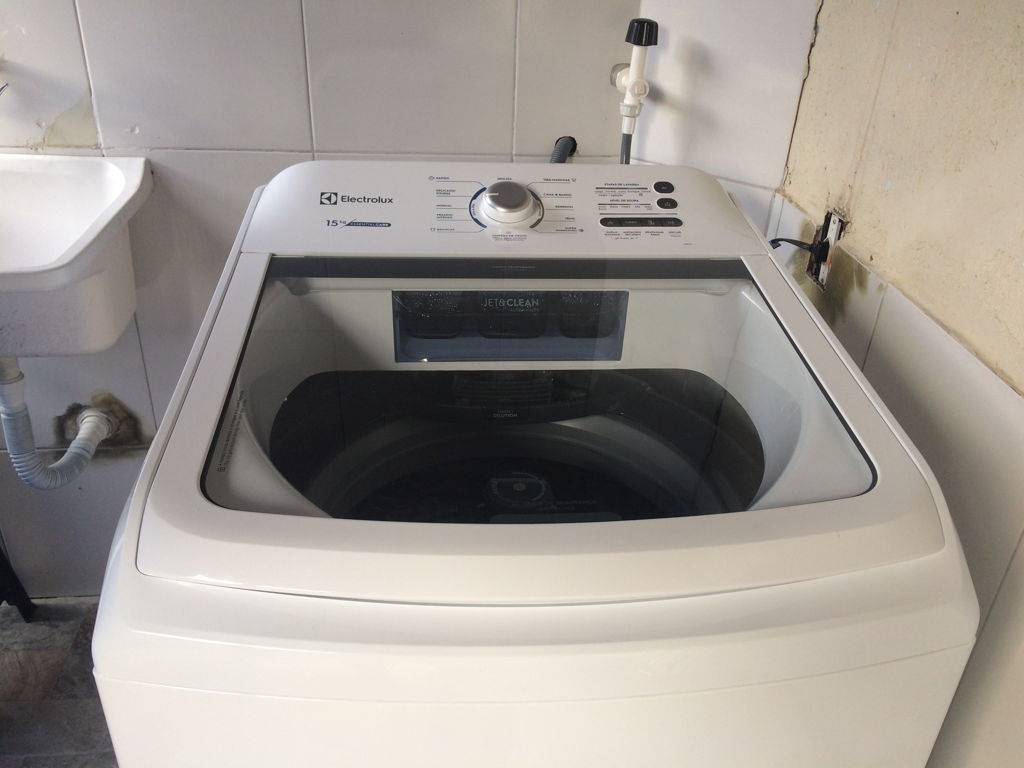 Máquina de Lavar 15kg Electrolux LED15 | Casas Bahia