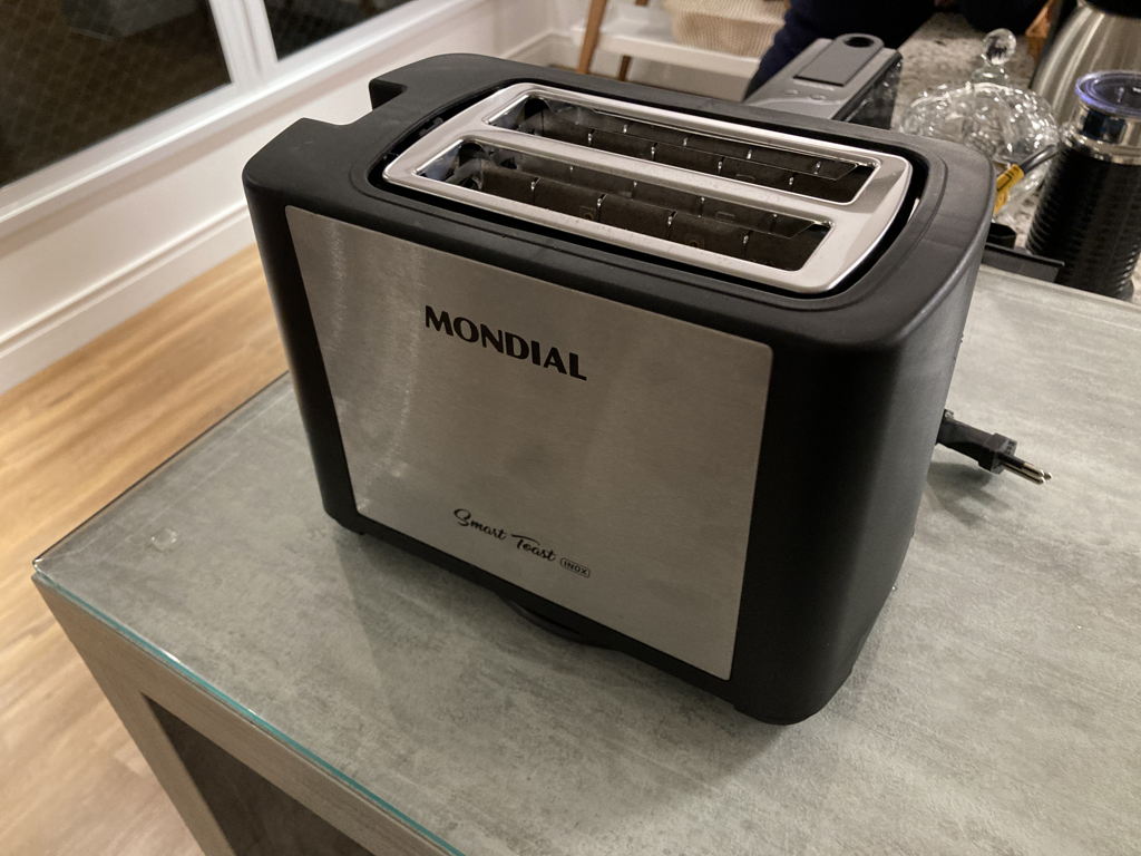Torradeira Smart Toast Mondial T-13 com | Casas Bahia
