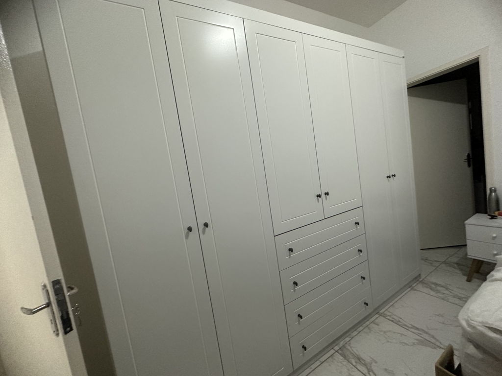 Guarda Roupa Nova York 6 Portas 4 Gavetas | Casas Bahia